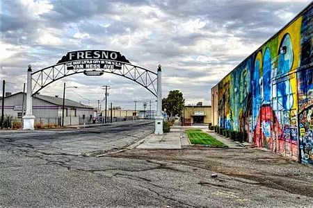 美国Fresno农业旅游区城镇生态文化旅游融合_兴乡记